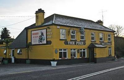 The Pike Bar, CLONAKILTY, Cork | Pub info @ Publocation